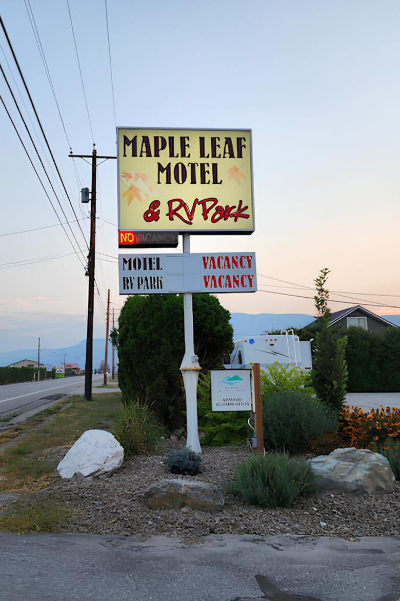 About the Motel - Maple Leaf Motel & RV Campground